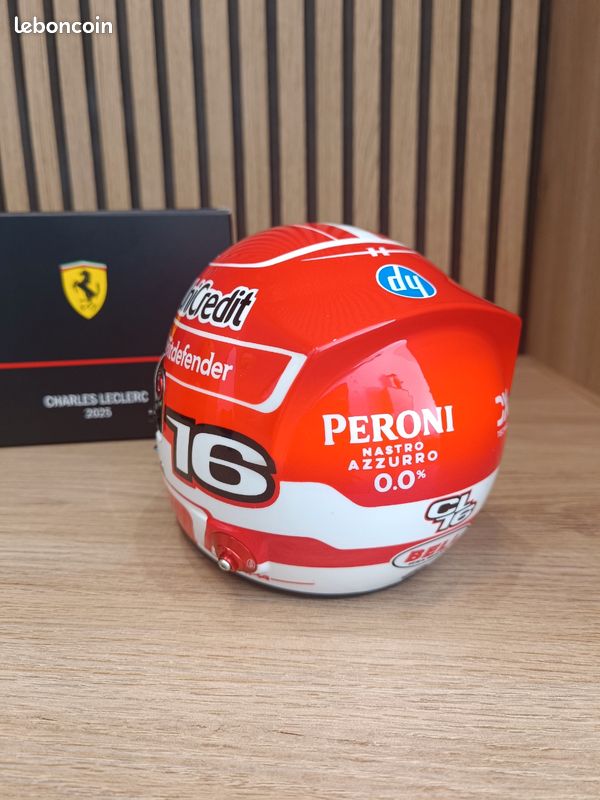 Casque 1/2 Charles Leclerc Ferrari 2025 - Collection