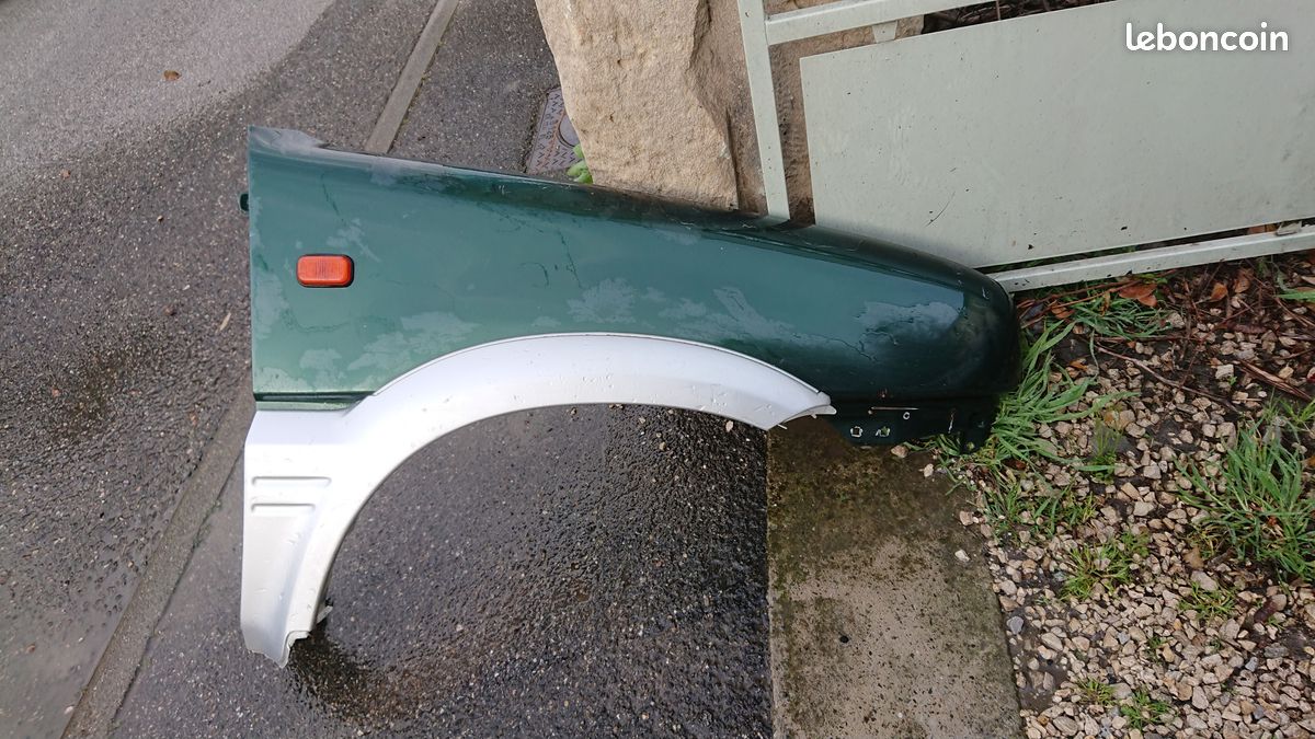 Aile droite droite Terrano Ford Maverick - Équipement auto