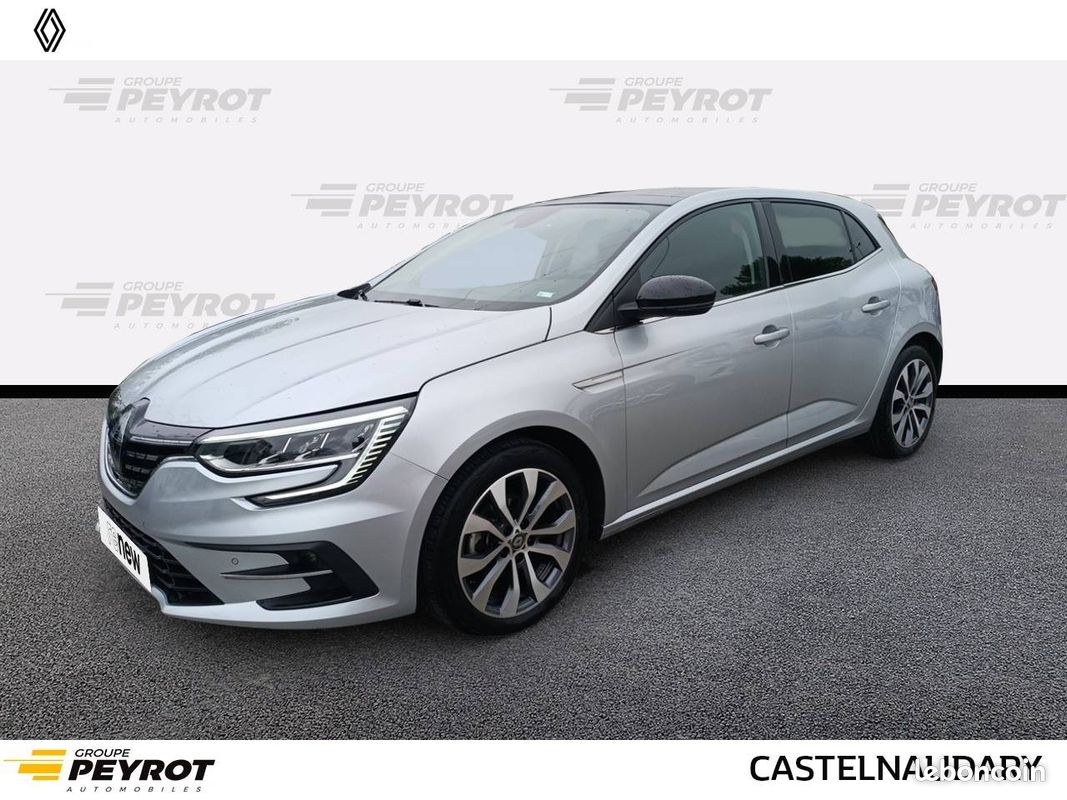 RENAULT Megane IV Berline Blue dCi 115 EDC Techno - Voitures