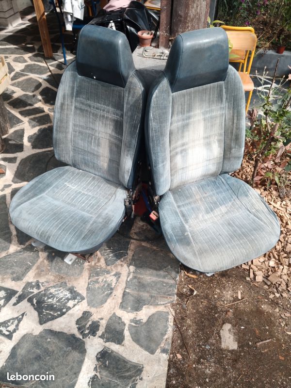 Sièges vintage Camping car anciens système pivotant - Équipement caravaning