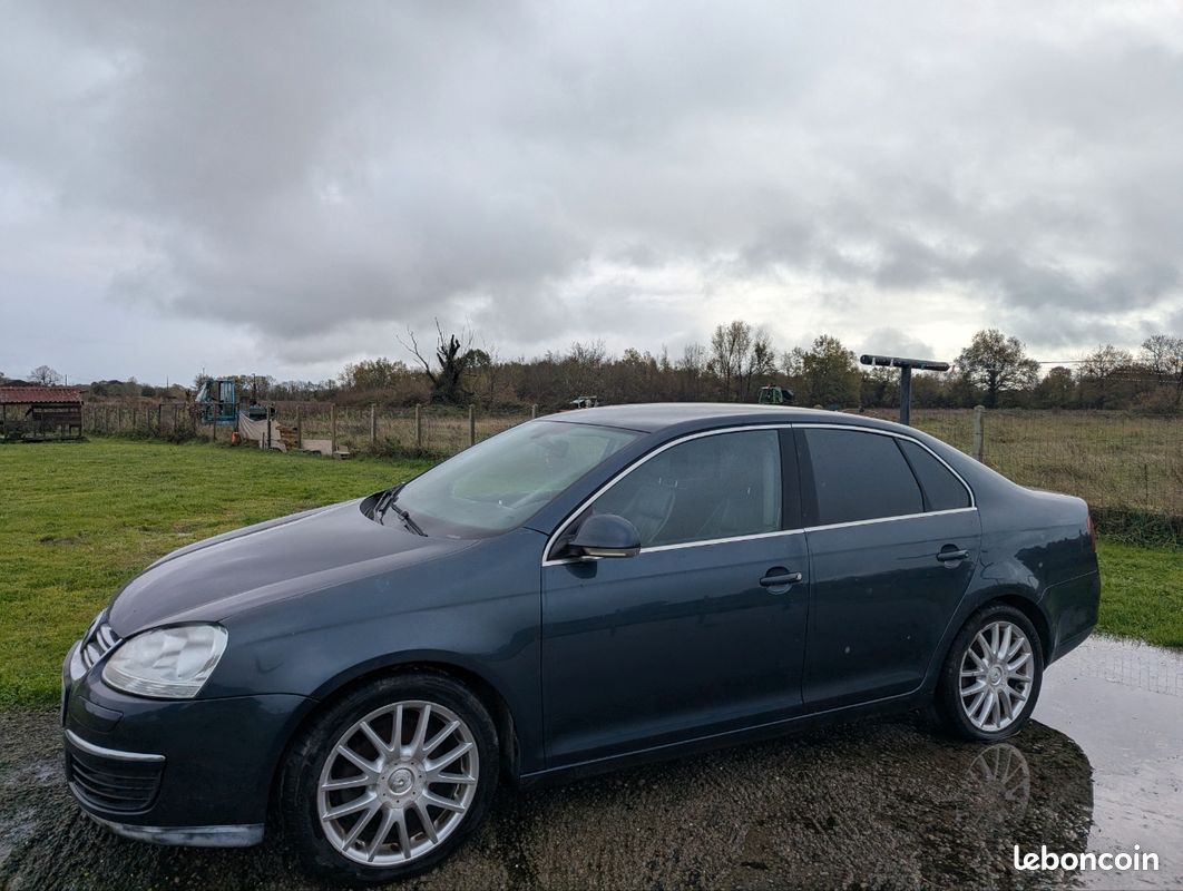 Jetta carat dsg6 - Voitures