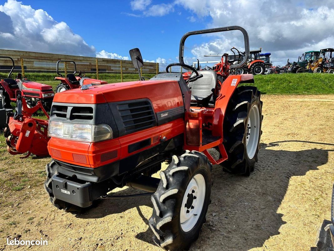 Kubota GL 300 - Tracteurs