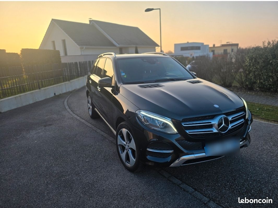 Mercedes GLE CDI 350 258ch 9G - Voitures