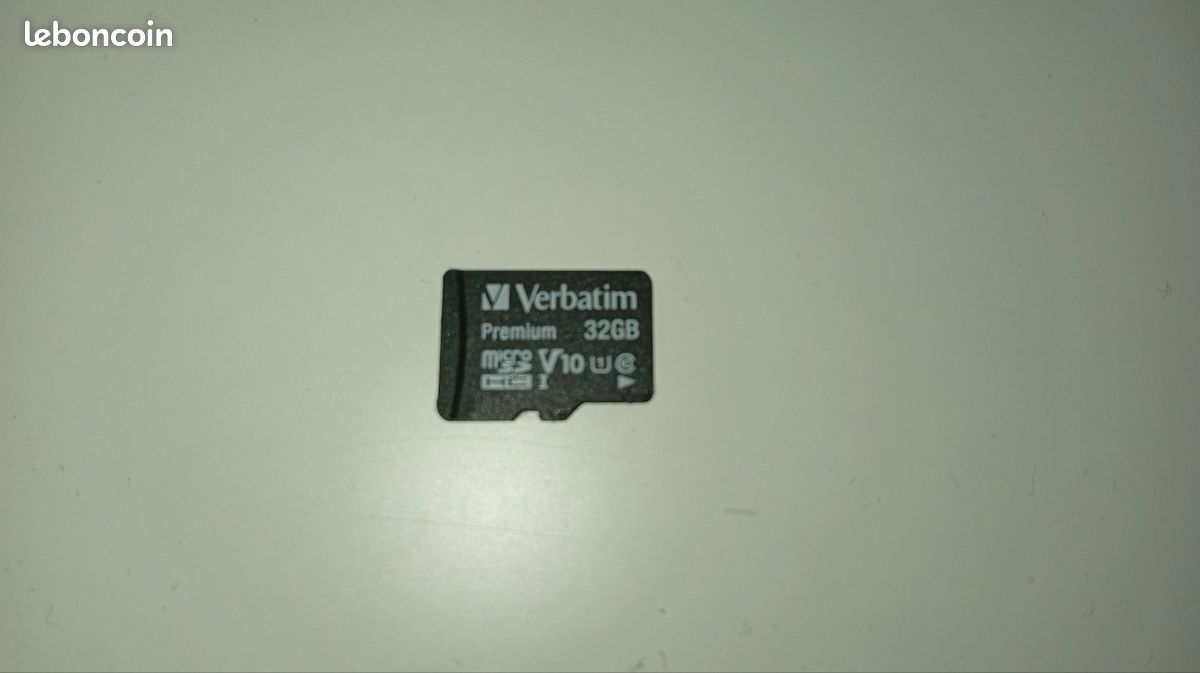 [🔥URGENT] SWITCH + 2 Jeux + Manette Zelda - Consoles