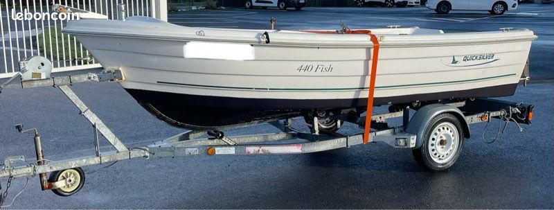 QuickSilver 440 Fish avec moteur et remorque - Nautisme
