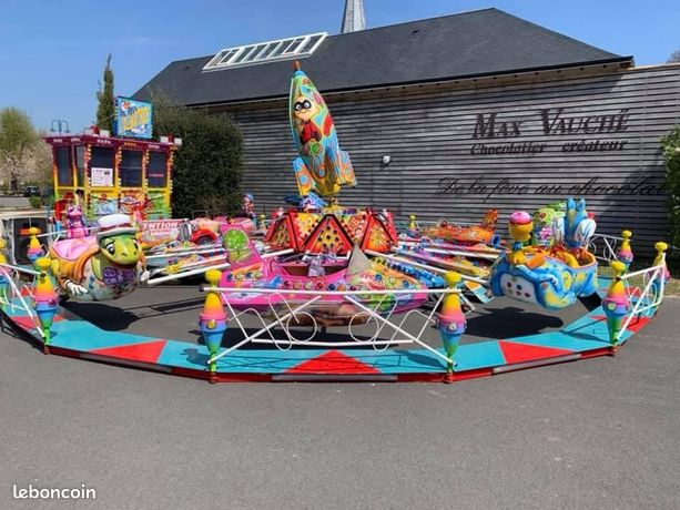 Manege forain d'occasion - Équipements pour commerces & marchés - leboncoin