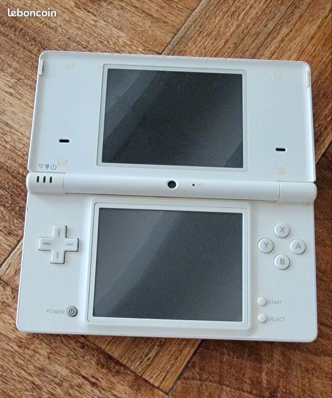 Nintendo DS - Consoles