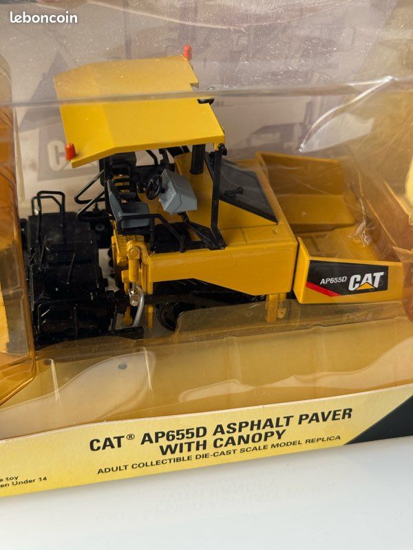 Miniature Cat ap 655 d asphalte - Collection