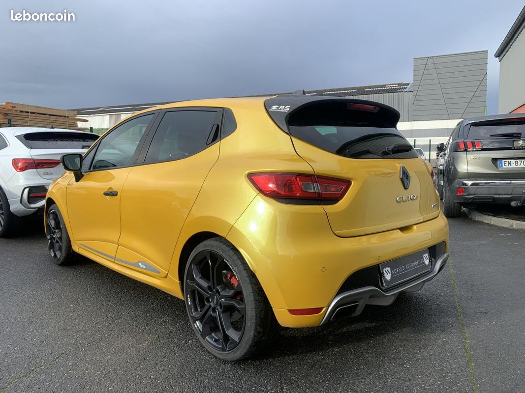 Clio 4 Rs Jaune Sirius