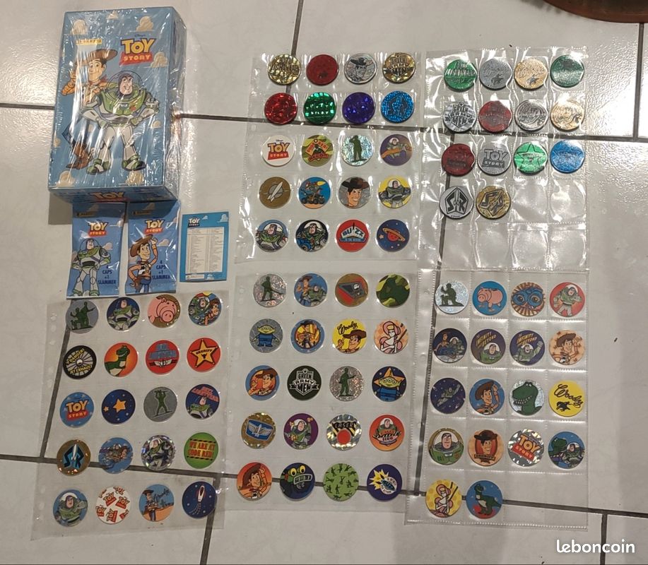Série complète pogs toy story panini caps avec kinis boosters et box ...