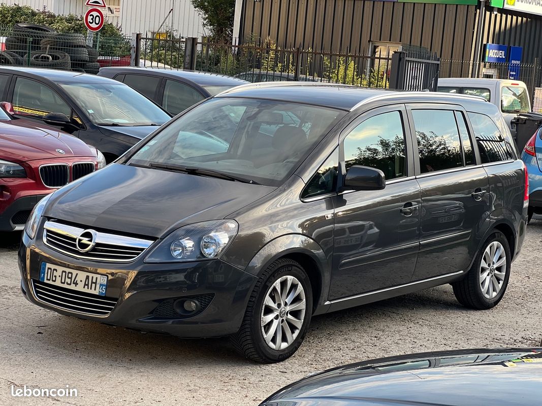 Opel Zafira 1l7 CDTI 125 CH 1ère main. 2014 7PLS - Voitures