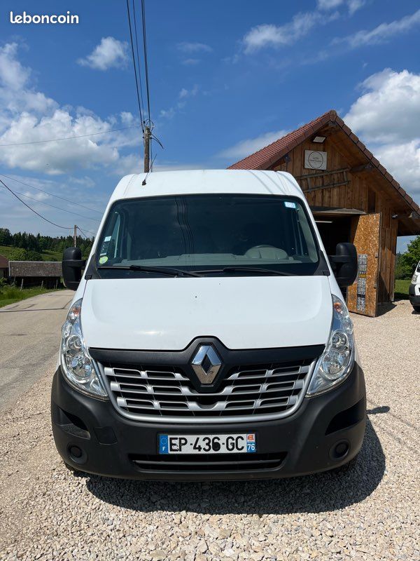 Location camionnette fourgonnette utilitaire - Services de déménagement