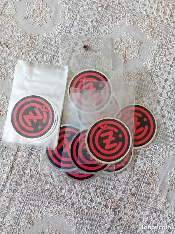 Vintage 80 lot de 15 stickers moto autocollants CZ tchèques - Collection