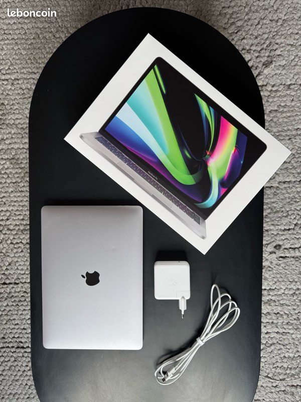 MacBook Pro Apple M1 2020 - Ordinateurs