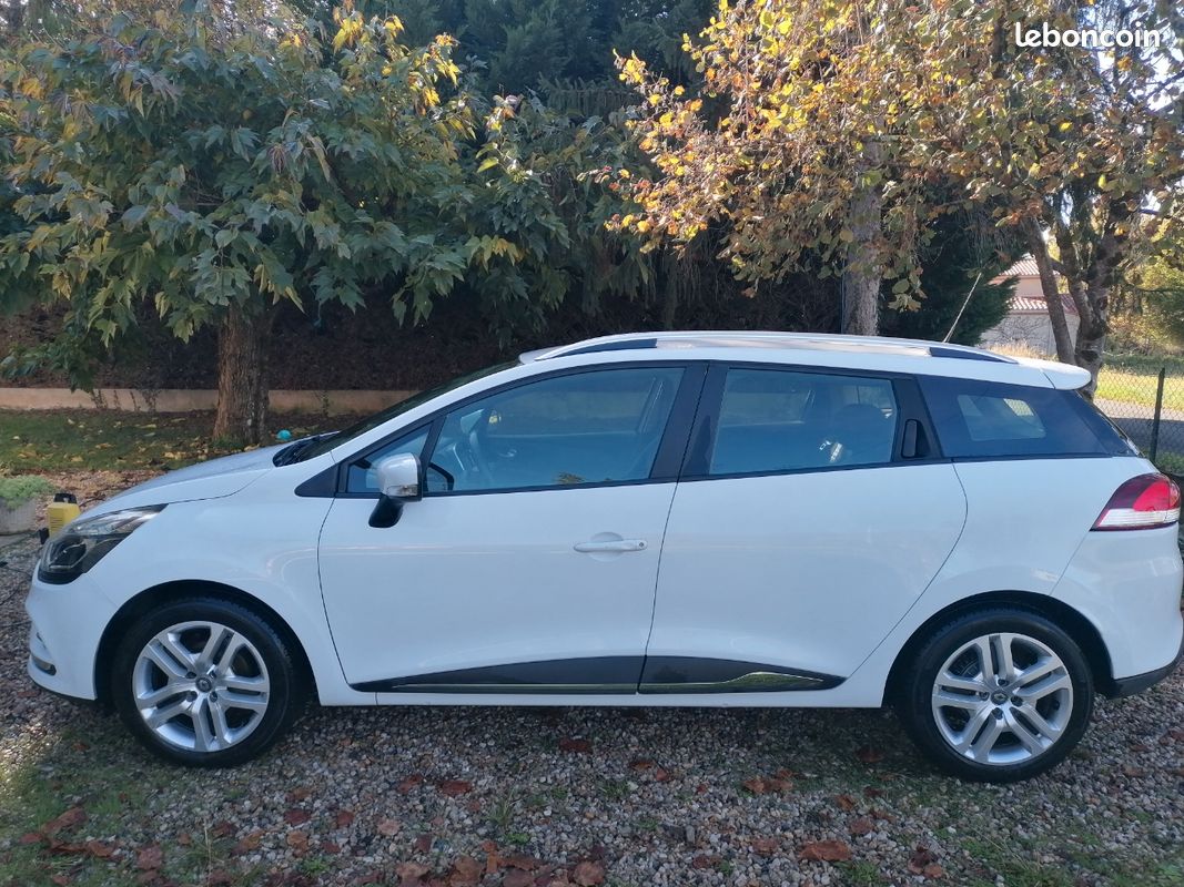 Clio 4 Estate - Voitures