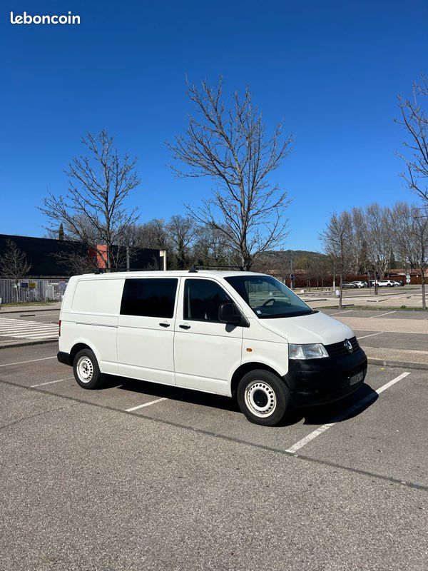 Van Volkswagen T5 rallongé - Utilitaires
