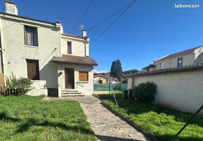 Location appartement et maison à louer Le Chambon-Feugerolles (42500 ...