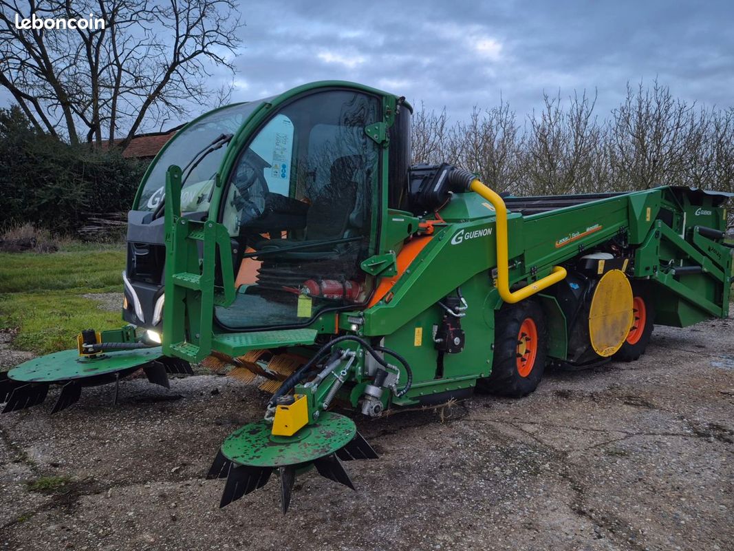 Ramasseuse à noix Monchiero 20125 - Matériel agricole