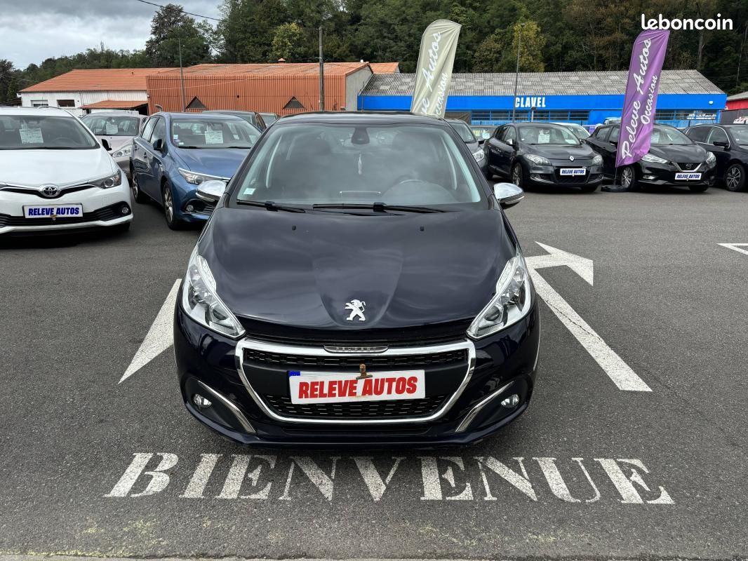 Peugeot 208 1.5 BlueHDi 100ch E6.c Allure Business BVM5 S&S 86g 5p - Voitures