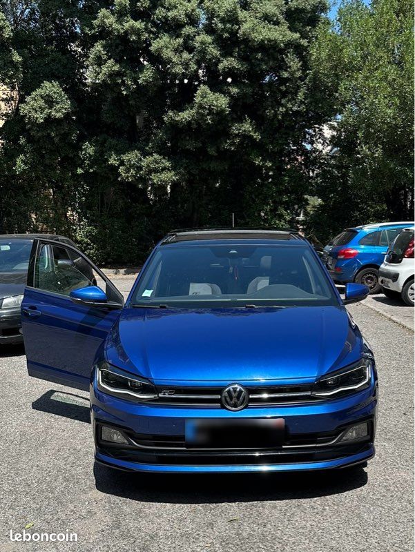 Polo R-line exclusive Tout option - Voitures