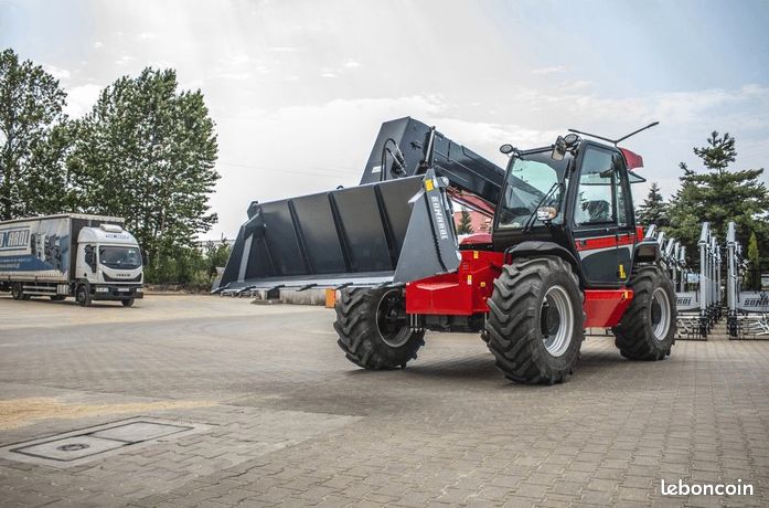 Godet manitou d'occasion - Matériel agricole - leboncoin