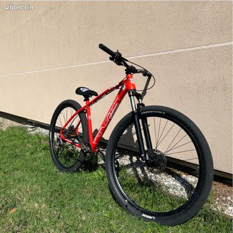 Vélos d’occasion « vtt c100 collective bike » Toute la France - leboncoin
