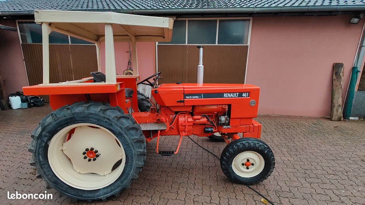 Tracteur RENAULT 461 – Révisé et en très bon état - Tracteurs