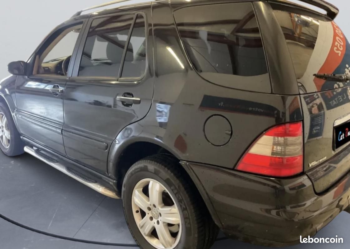 Mercedes Classe M ML 400 CDI V8 250cv Spécial Edition *A - Voitures