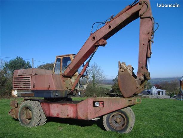 Poclain d'occasion - BTP - Chantier gros-oeuvre - leboncoin