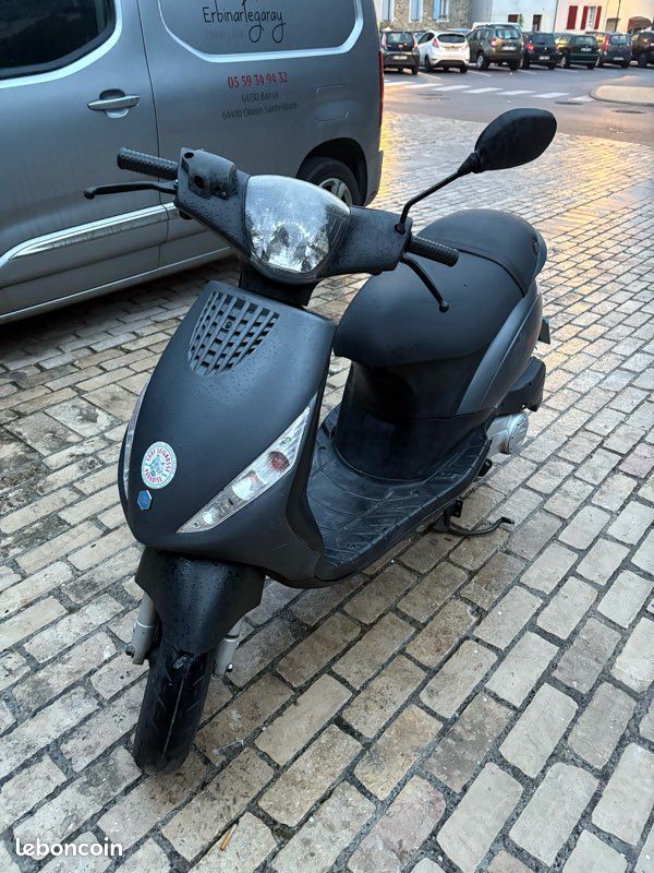 Zip 2019 50cc - Motos