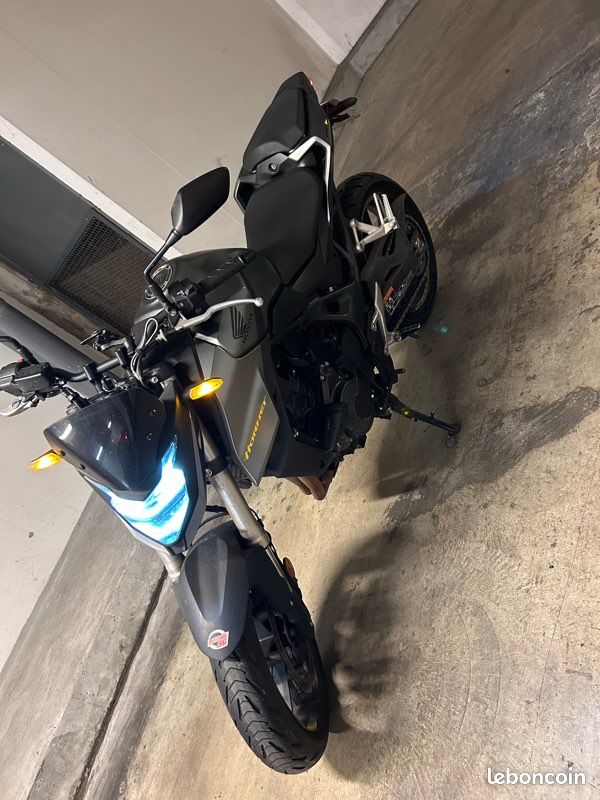 Hornet 750 Honda brider a2 - Motos
