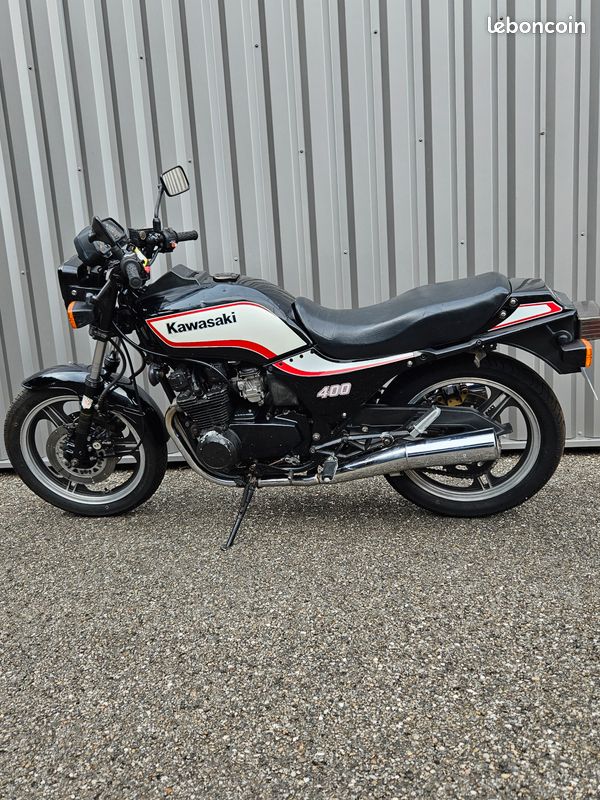 Roadster kawasaki gpz 400 zx 400 c Z400 - Motos