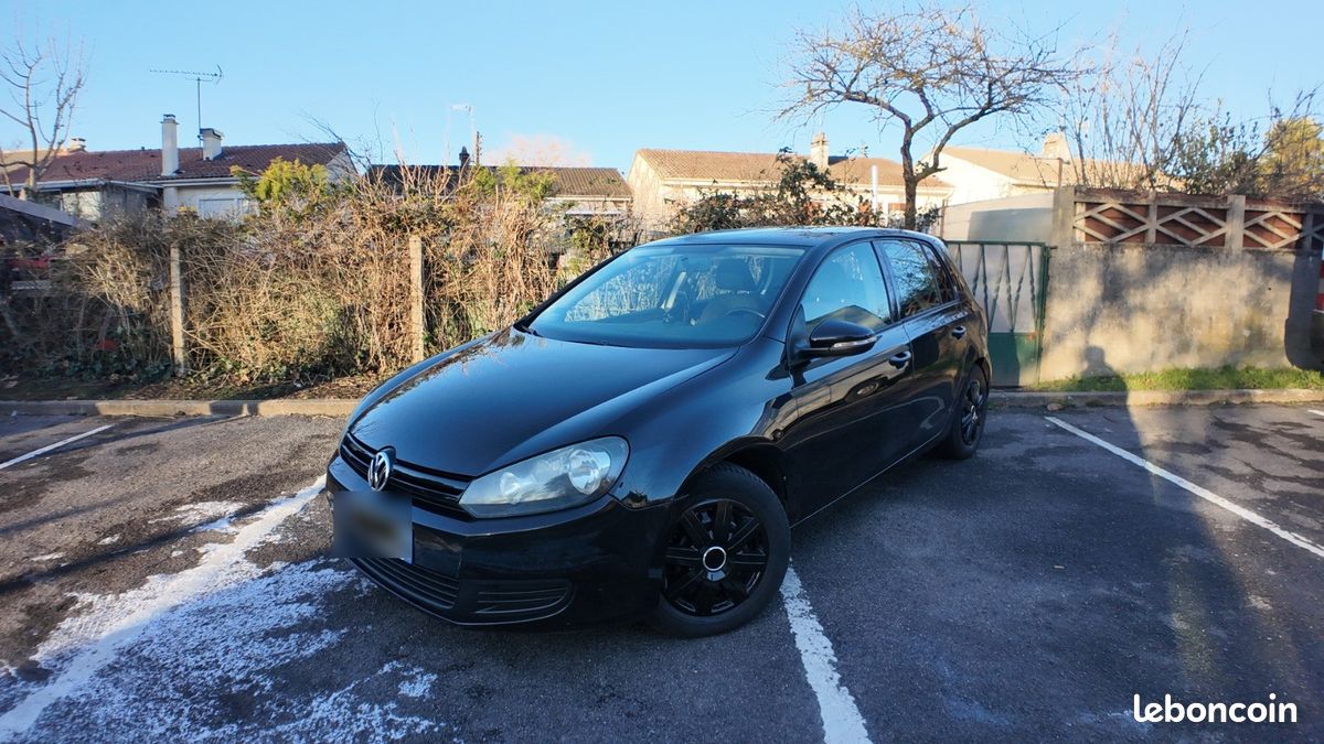 Golf 6 1.6 tdi 105 ch Bluemotion Carplay - Voitures