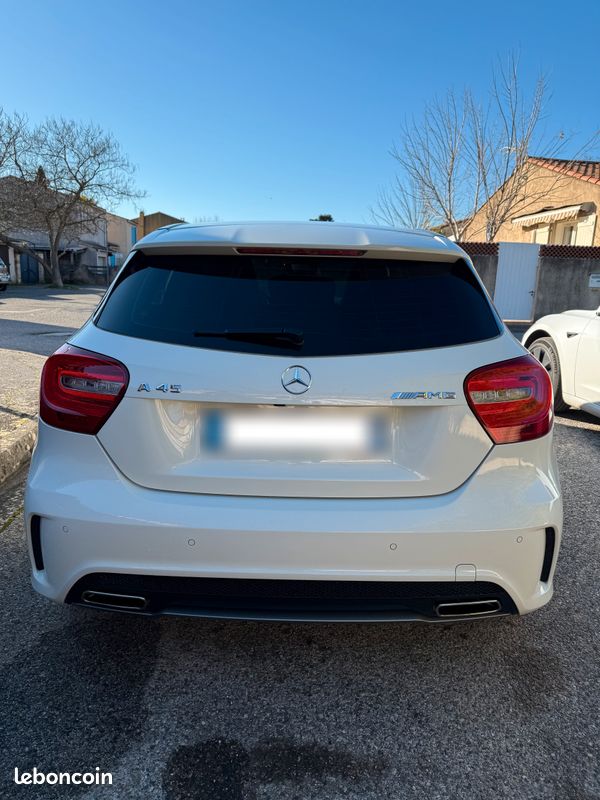 Mercedes a45 amg - Voitures