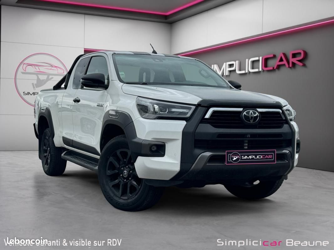 Toyota Hilux X-TRA CABINE MC20 4WD 2.8L 204 D-4D BVA INVINCIBLE - Voitures