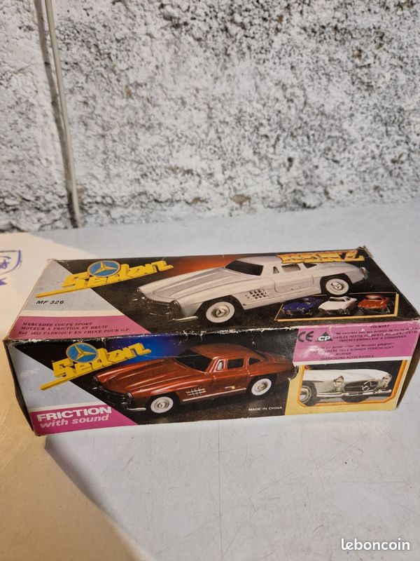 MF326 Sedan Chine Vintage Mercedes Coupé Sport Argenté Friction Avec ...