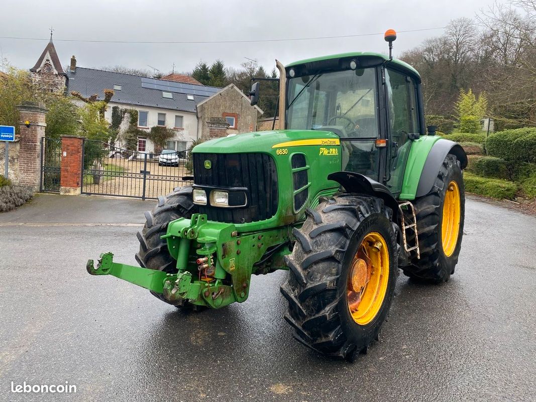 John Deere 6630 - Tracteurs