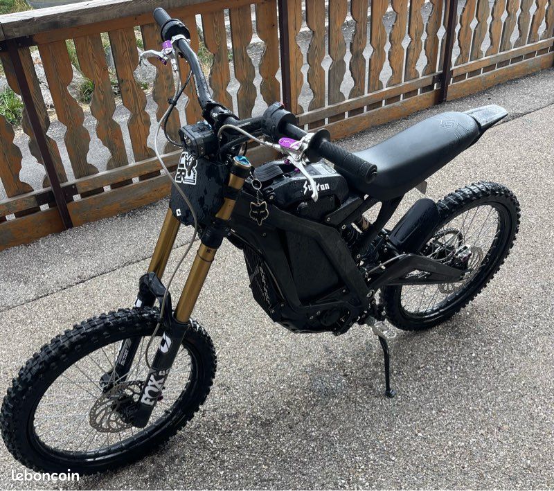 SURRON LIGHT BÉE X équipé ou origine - Motos