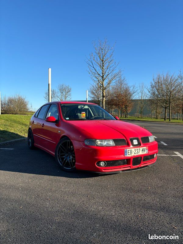 Seat Leon 1m top sport - Voitures