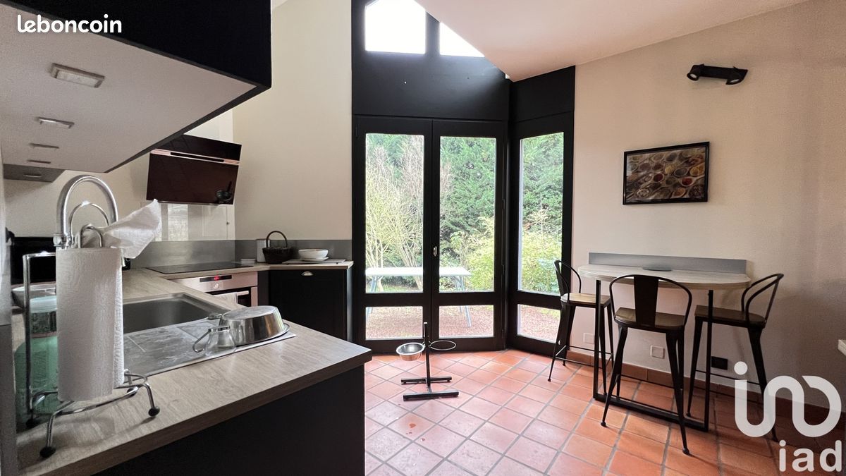 Propriété 8 pièces 187 m² - Ventes immobilières