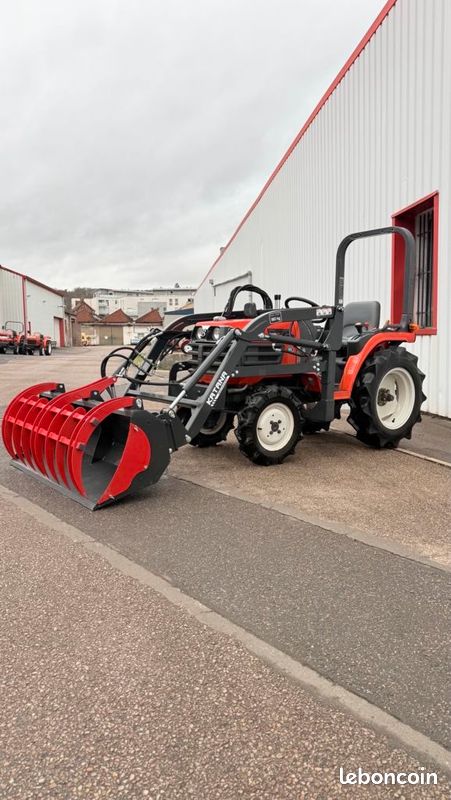Kubota Micro tracteur kubota B72 avec chargeur - Tracteurs