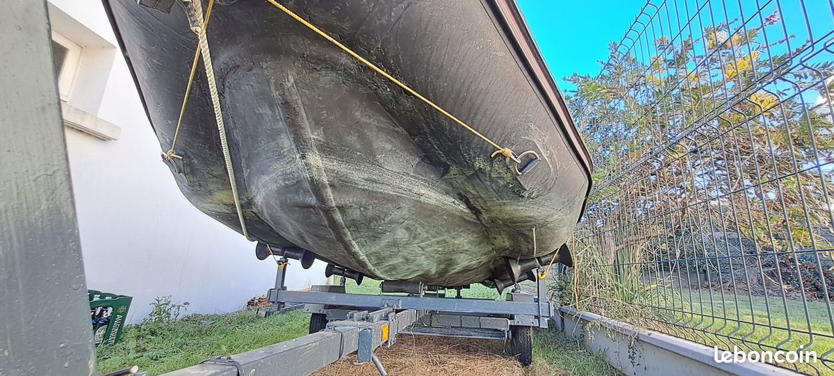 Zodiac C4 avec Remorque - Nautisme