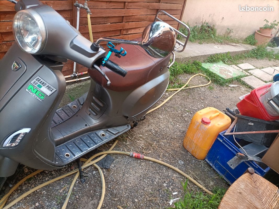 Scooter neco - Motos