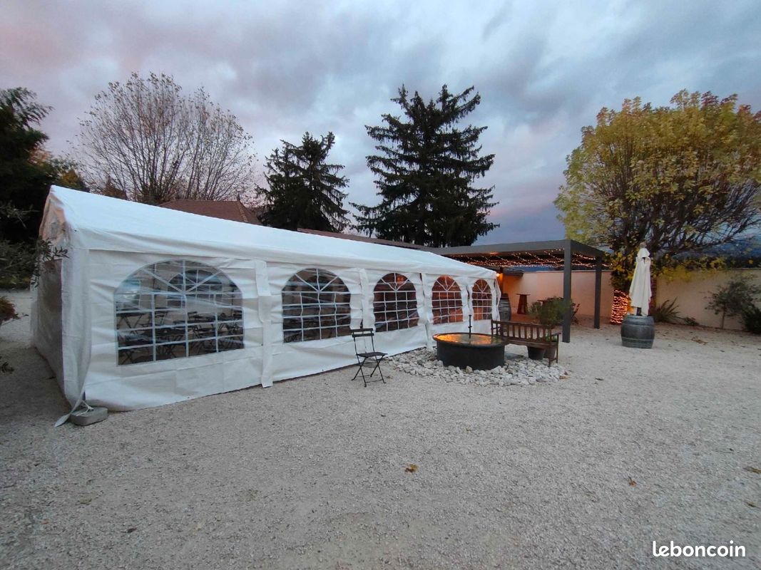 Chapiteau 6x12M - Services évènementiels