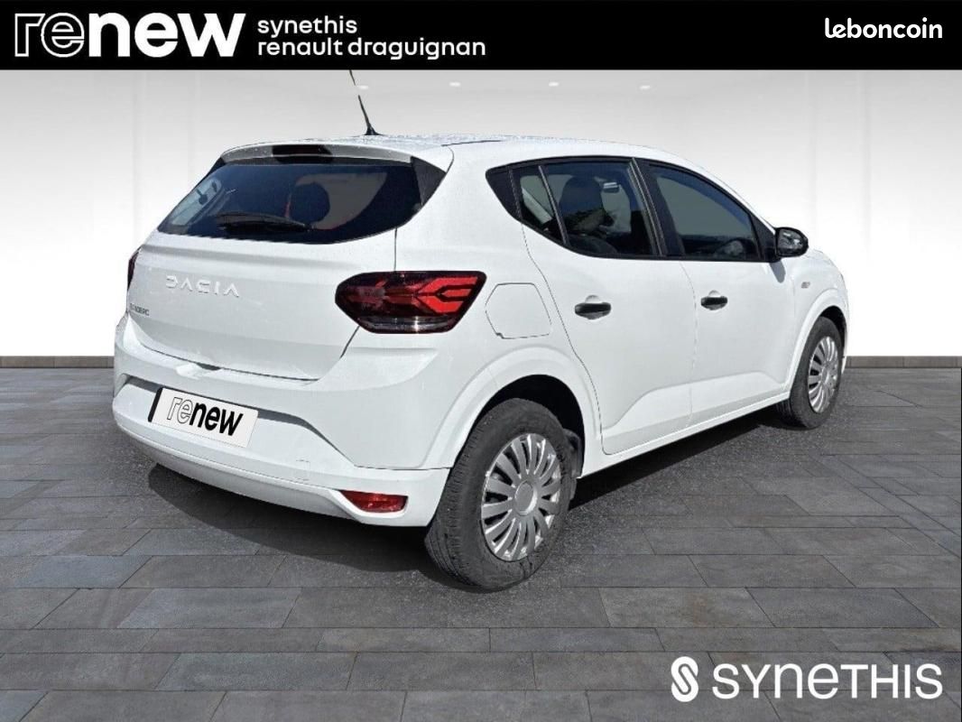 Dacia Sandero SCe 65 Essential - Voitures