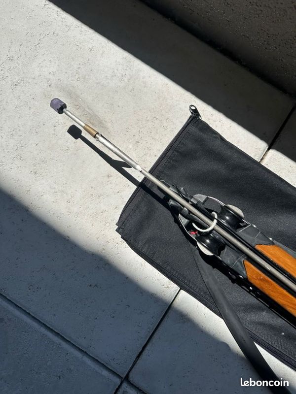 Harpon Beuchat révolution 105 - Sport & Plein air