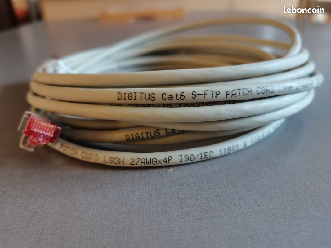 Cable réseau 5 metres rj45 cat6 - Accessoires informatique