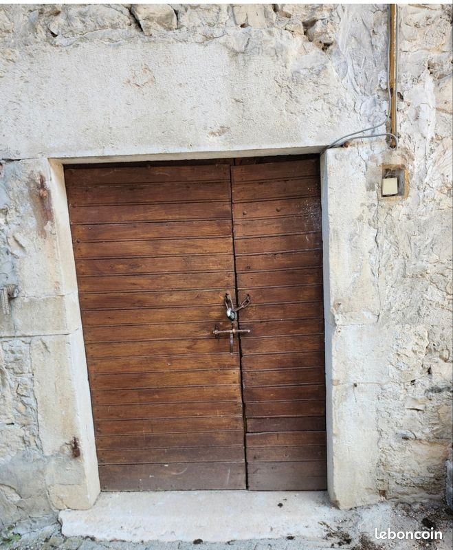 Box de 10m2 - Locations