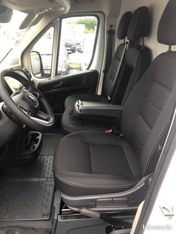 Opel Movano III FGN TOLE 3.3T DIESEL L2H2 140 CH MANUELLE 4p - Utilitaires