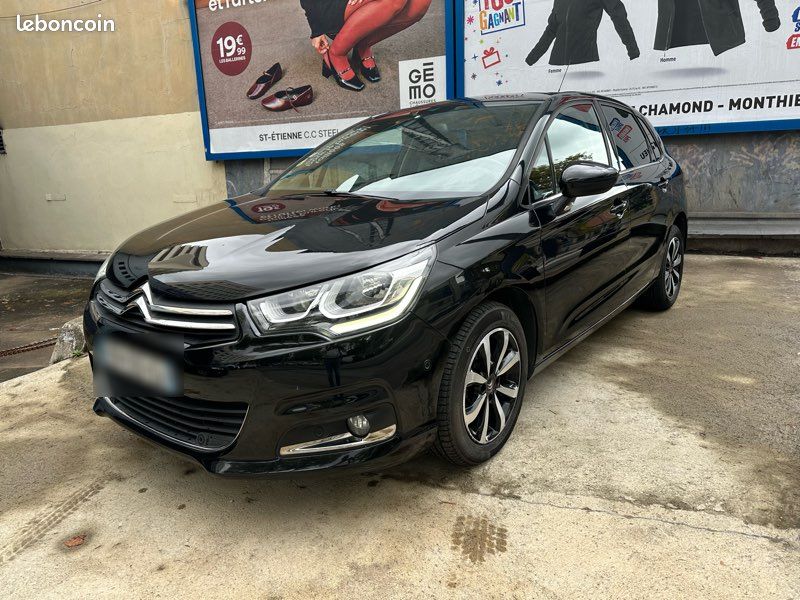 Citroën C4 millenium HDI 120 - Voitures